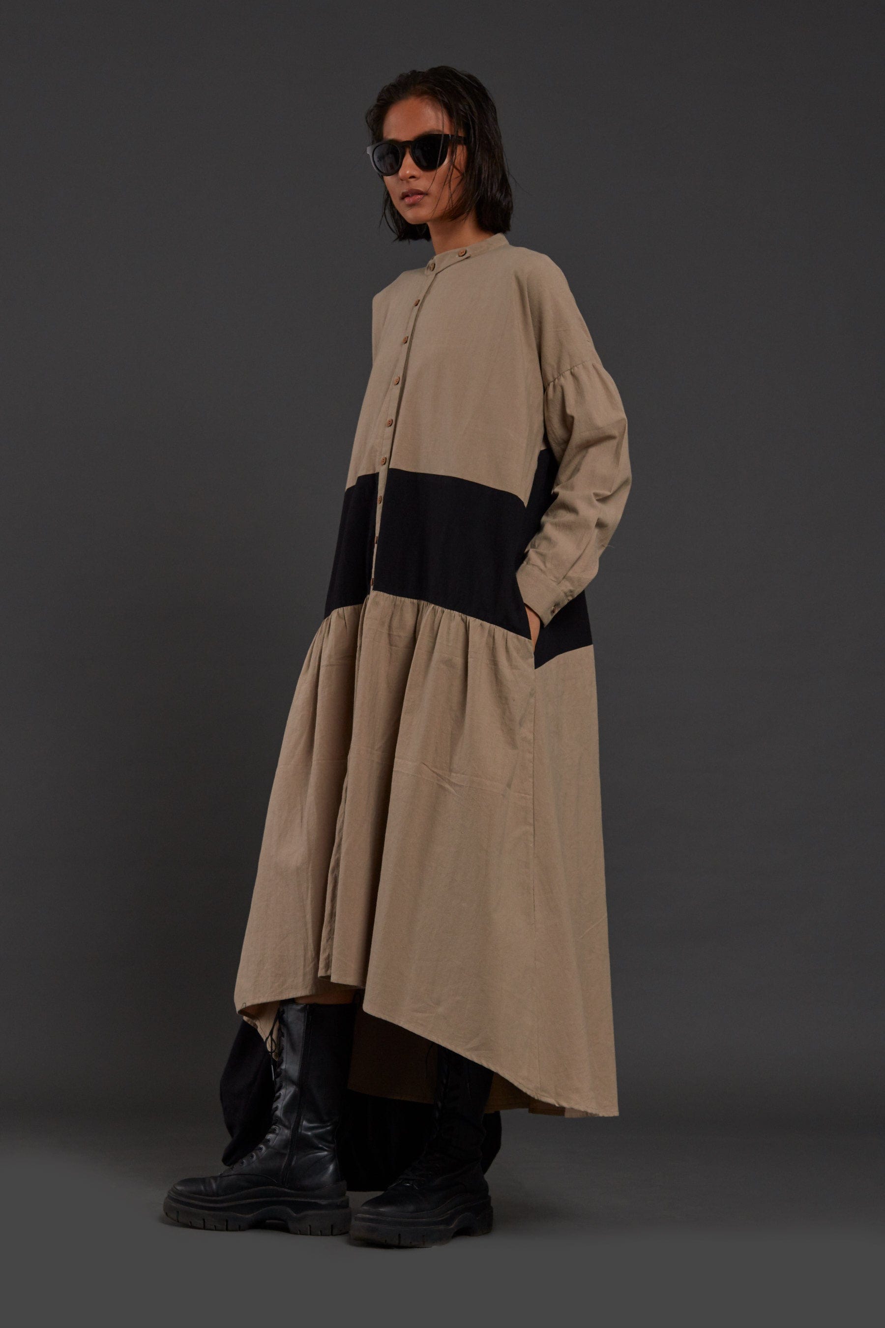 Beige & Black Band Dress – Mati